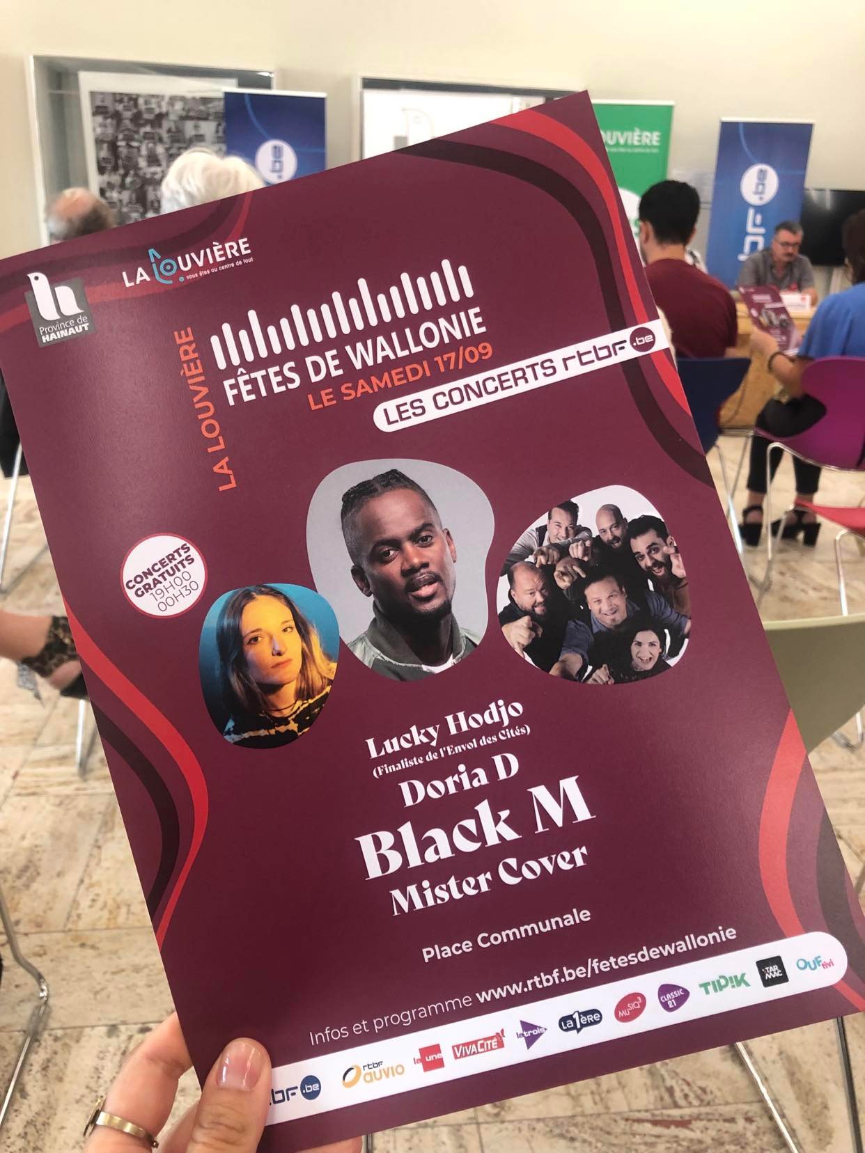 Concerts des Fêtes de Wallonie : un espace pour les PMR | Antenne Centre