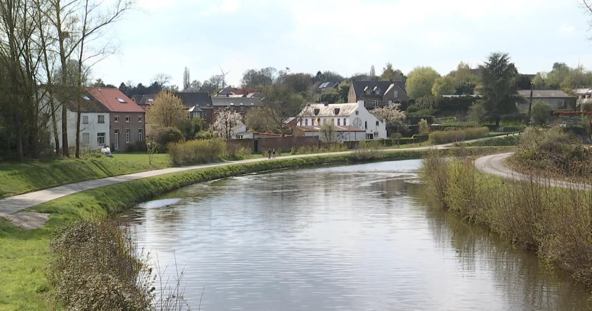 Seneffe : balade le long de l ancien canal Charleroi Bruxelles ...